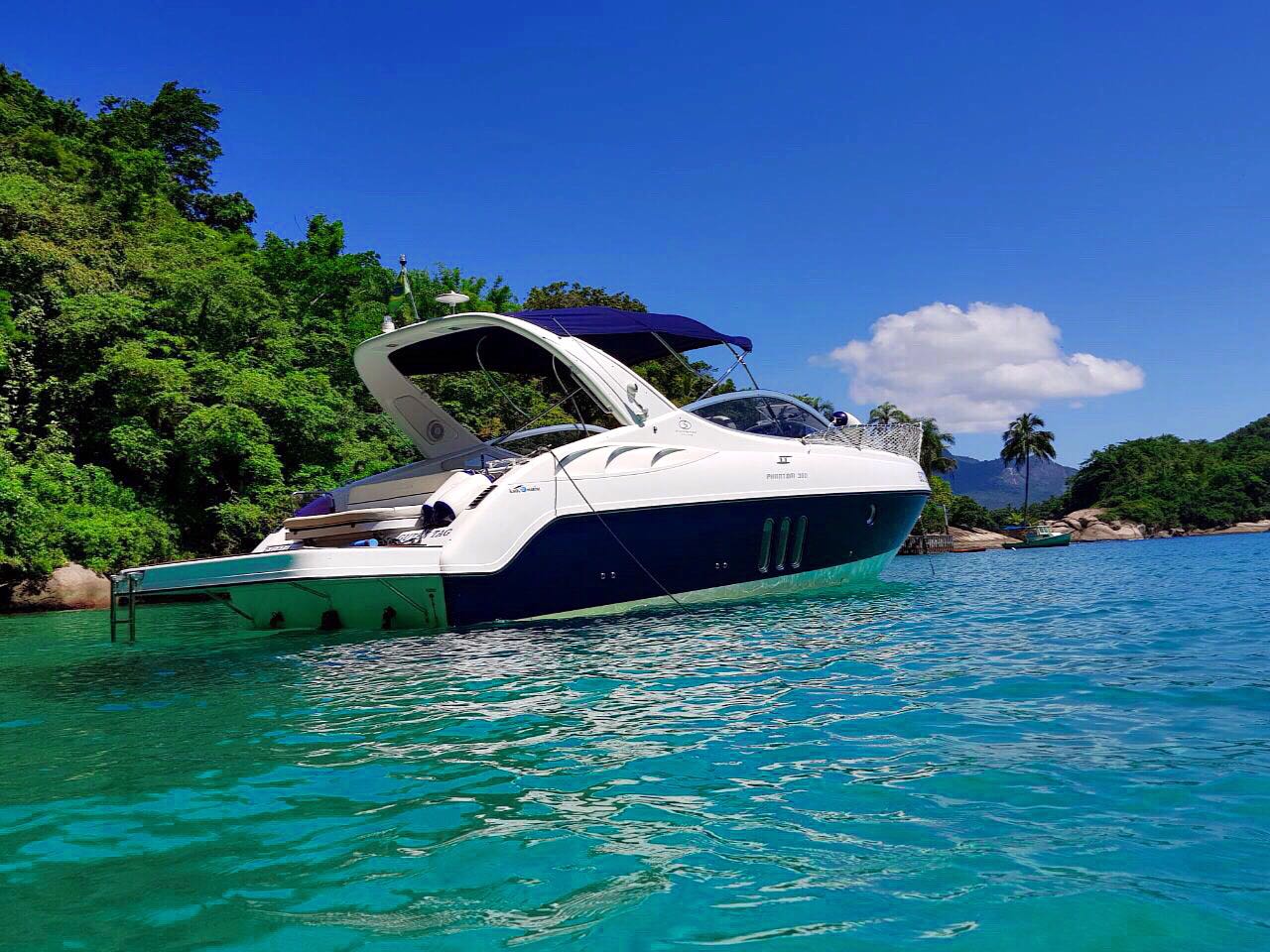 Lanchas - Ecoturismo Boats